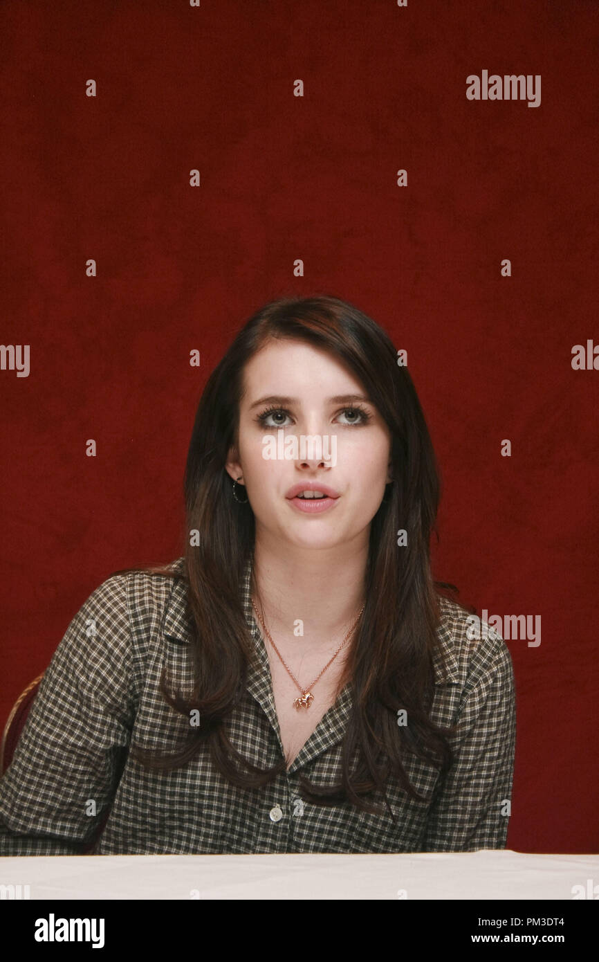 Emma roberts kind funny story hi-res stock photography and images - Alamy