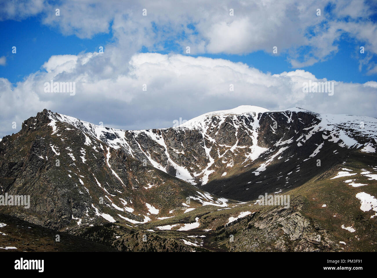 Longs peak boulder field hi-res stock photography and images - Alamy