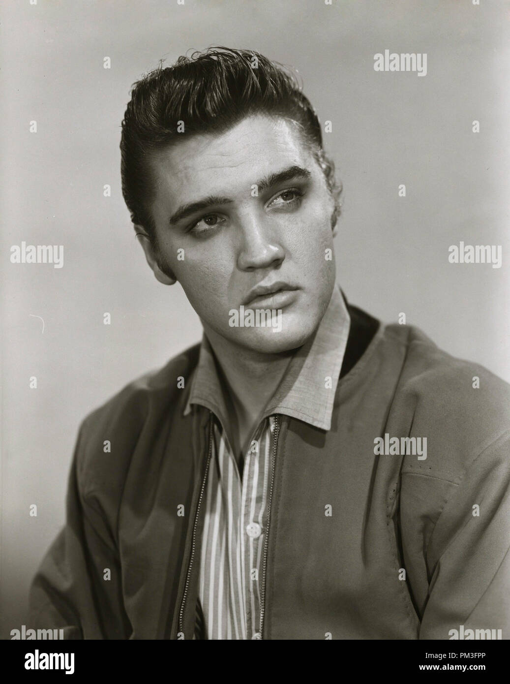 Elvis presley studio portrait hi-res stock photography and images - Alamy