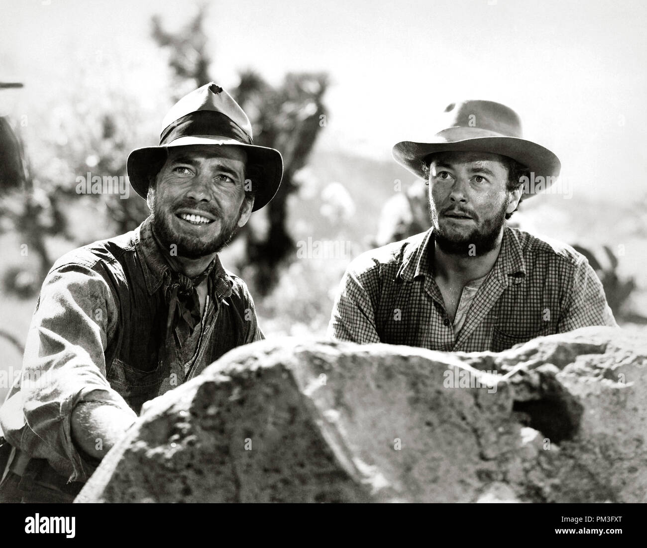 Humphrey Bogart and Tim Holt, "The Treasure of the Sierra Madre" 1948 ...