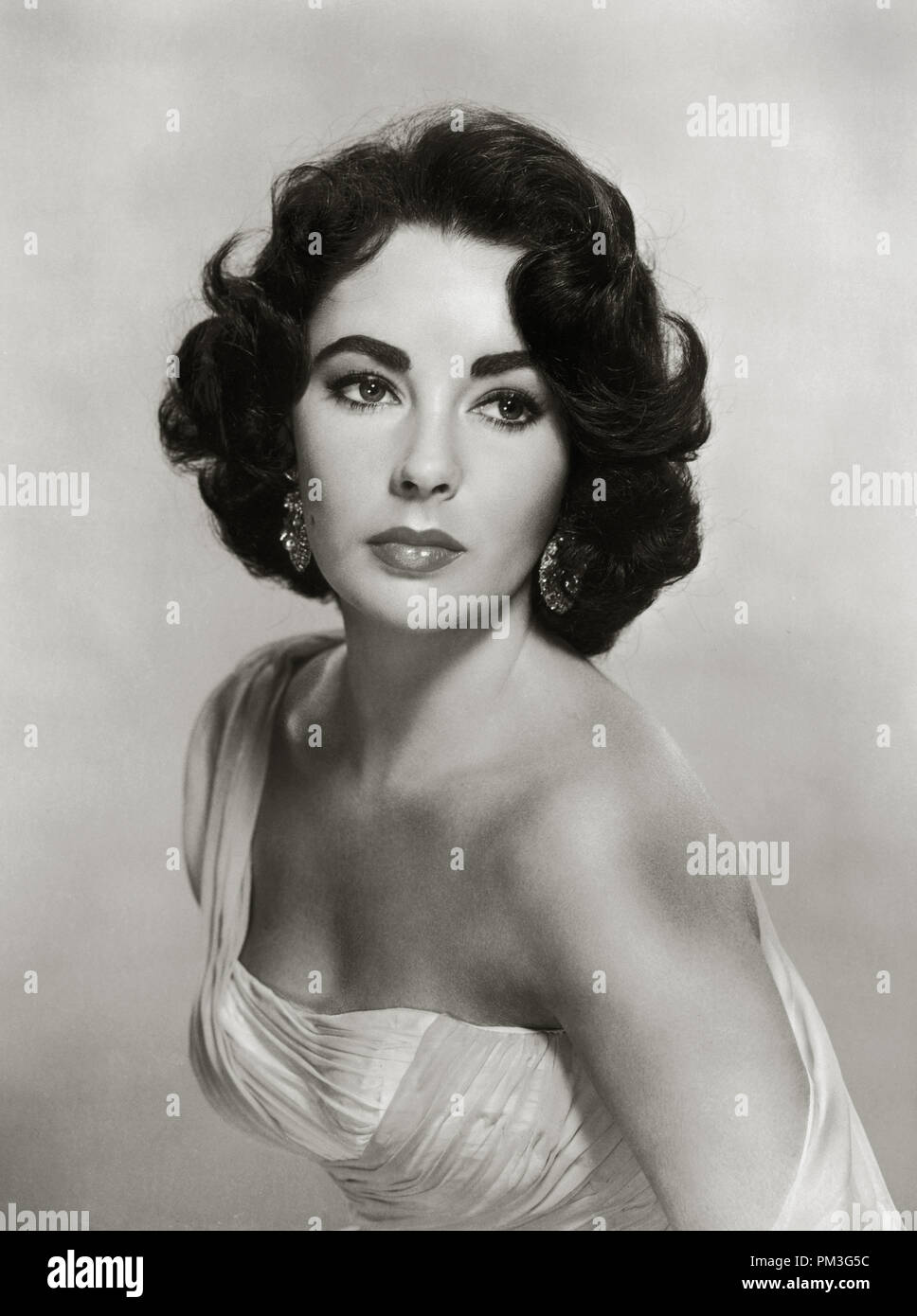 Elizabeth Taylor 1950s Hollywood High Resolution Stock Photography and ...
