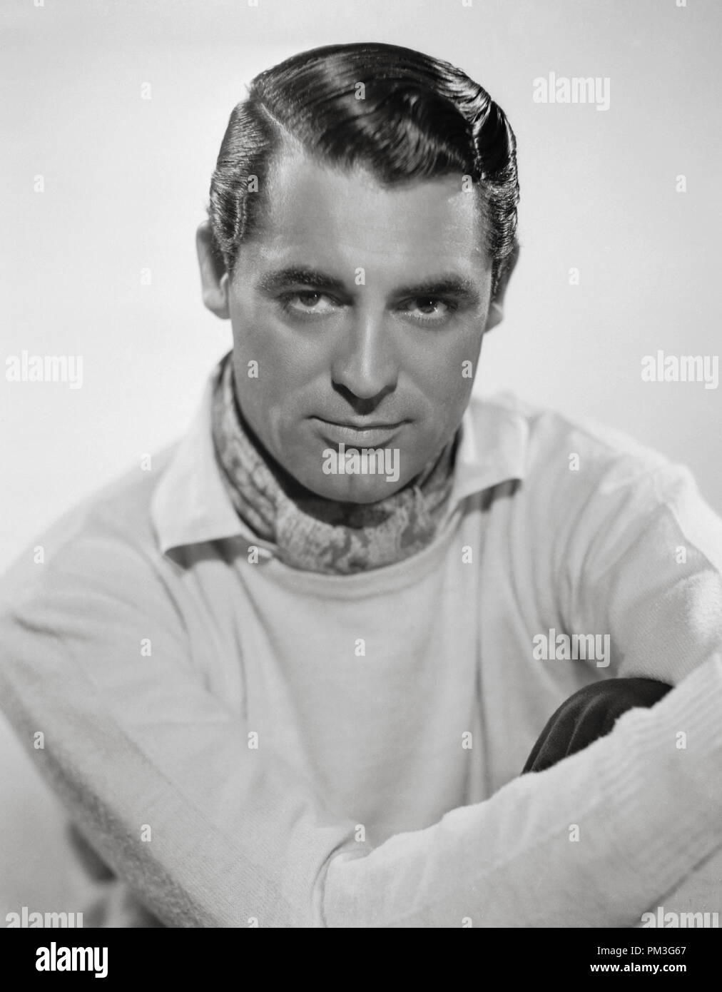 Cary grant portrait hi-res stock photography and images - Alamy