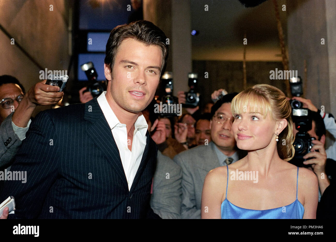 Film Still from "Win a Date with Tad Hamilton" Josh Duhamel and Kate ...