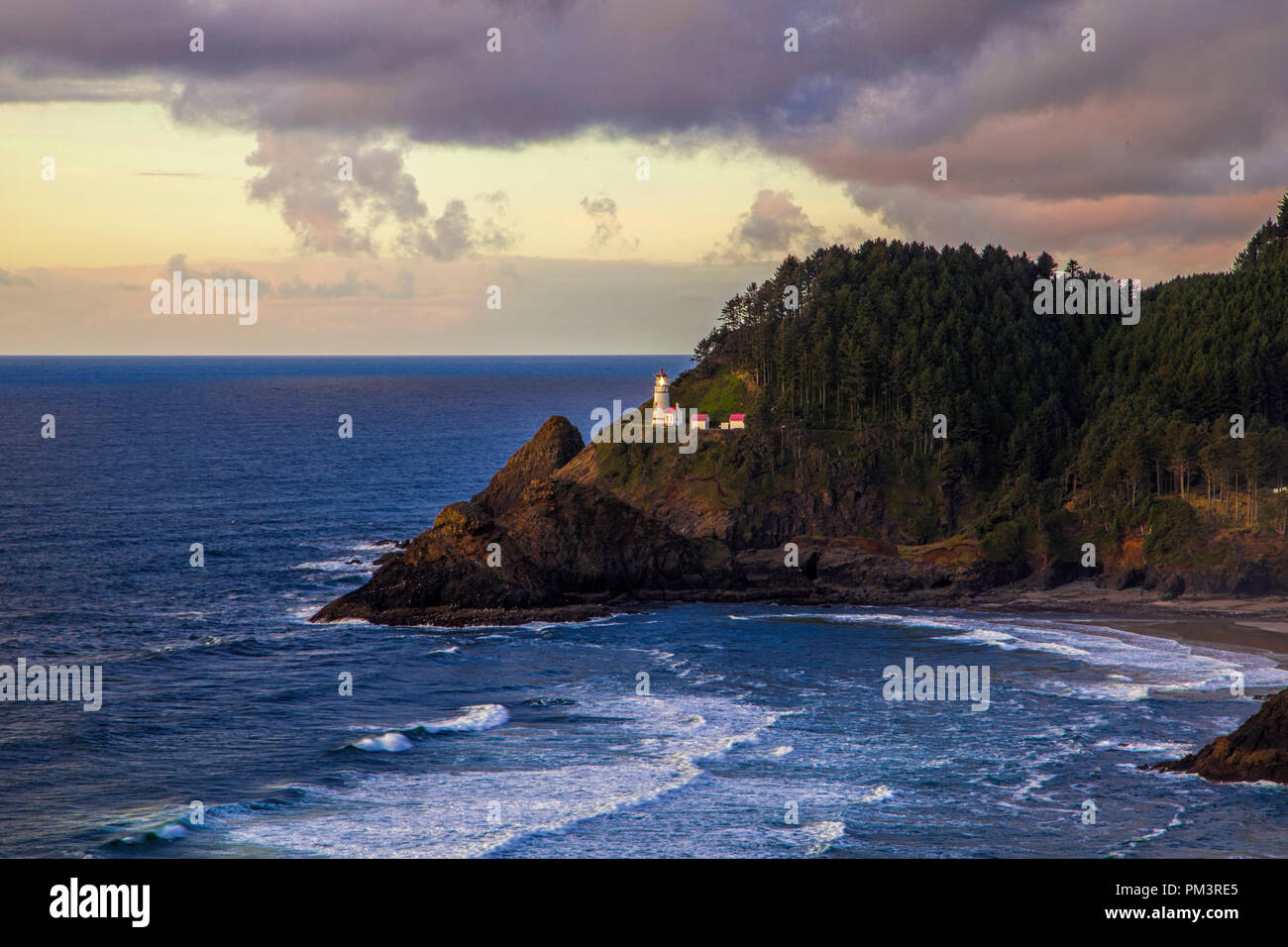 Heceta Head Lighthouse along the Oregon coast Stock Photo - Alamy
