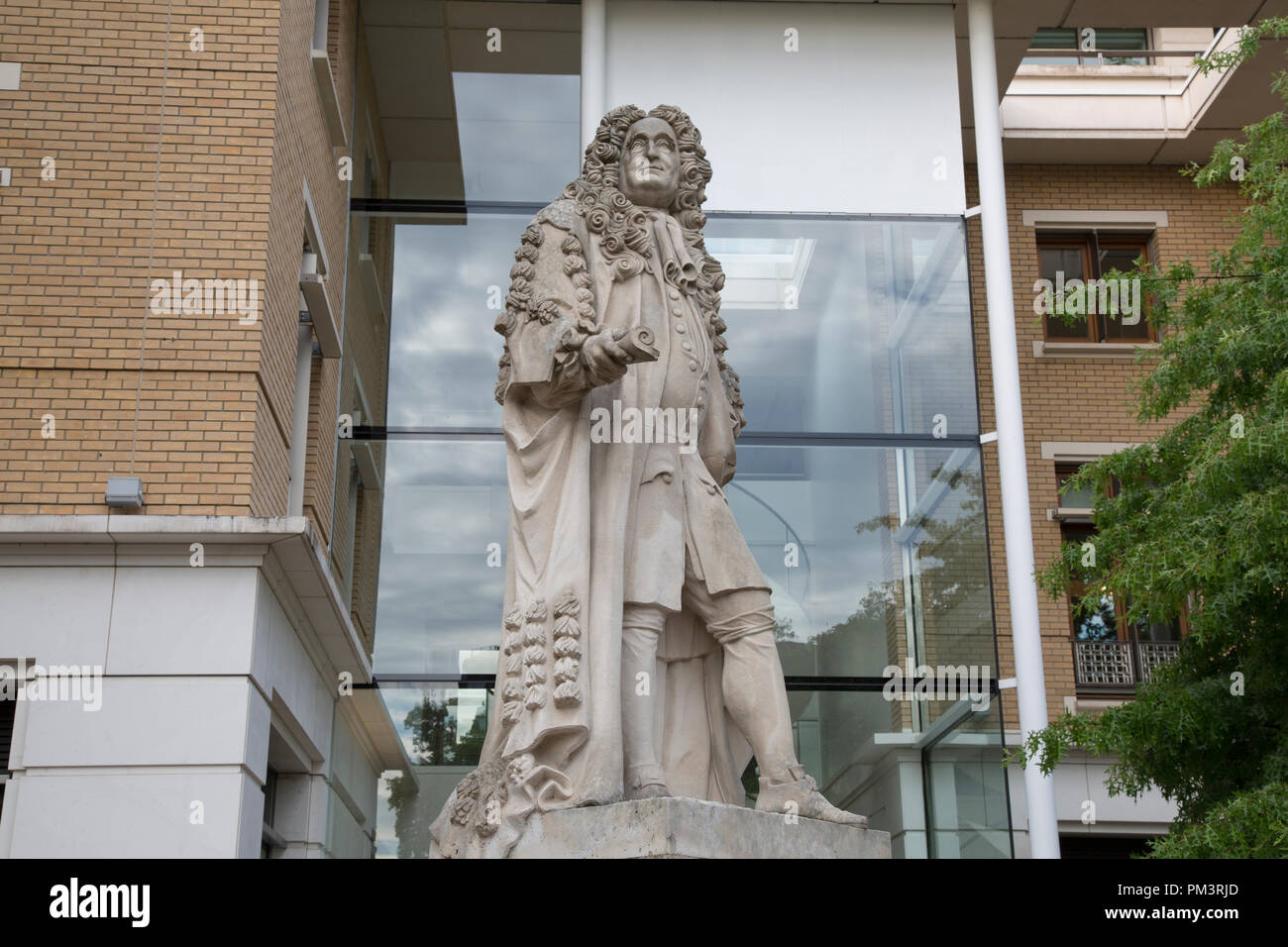 Sir Hans Sloane Statue, Duke of York Square; Chelsea; London; England ...
