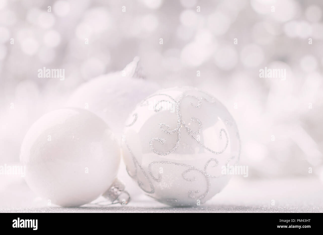 Blank white round silver hi-res stock photography and images - Alamy