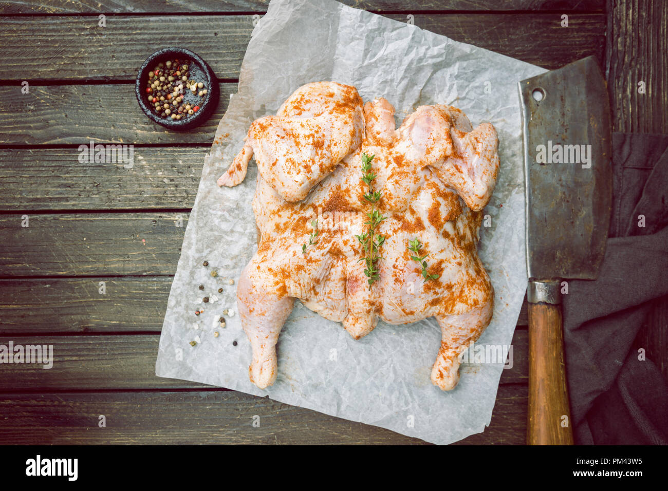 Organic raw whole chicken Stock Photo - Alamy