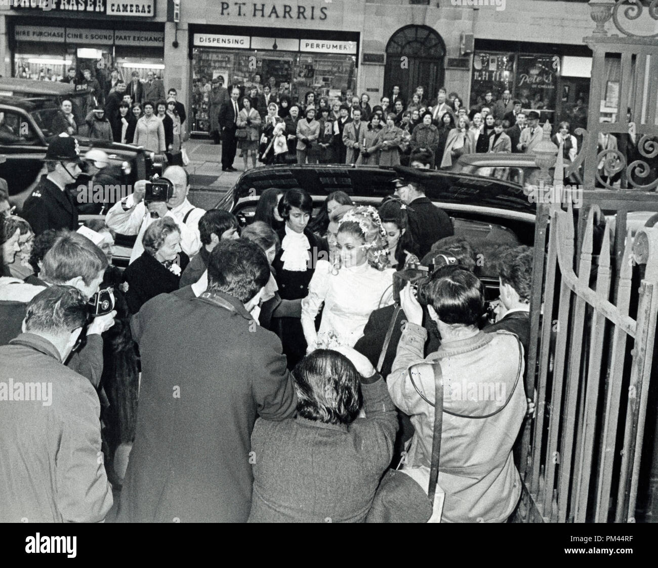 Sharon tate and roman polanski wedding hi-res stock photography and ...