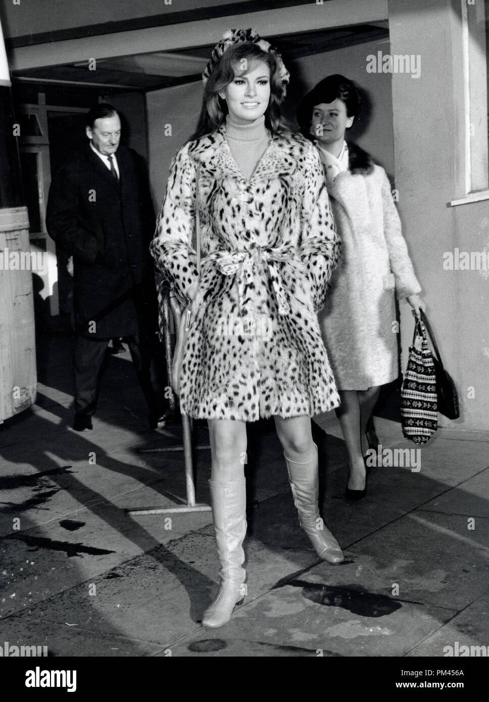 Raquel Welch during a break in filming "The Oldest Profession in the ...