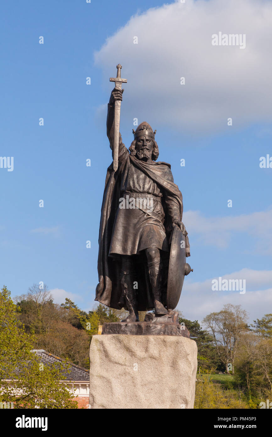 King Alfred the Great statue in Winchester, Anglo Saxon capital of ...