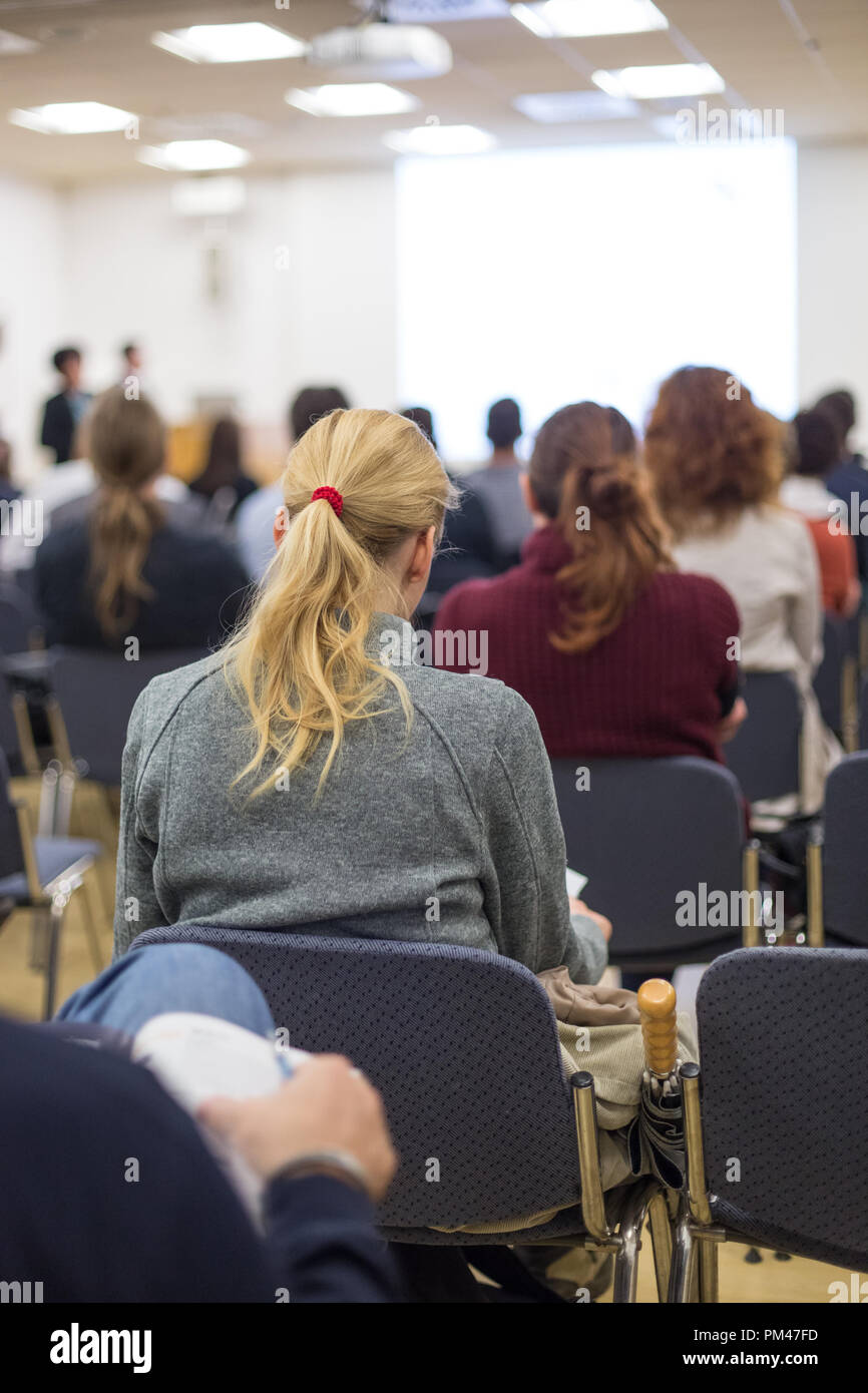 Round table discussion at business and entrepreneurship workshop ...