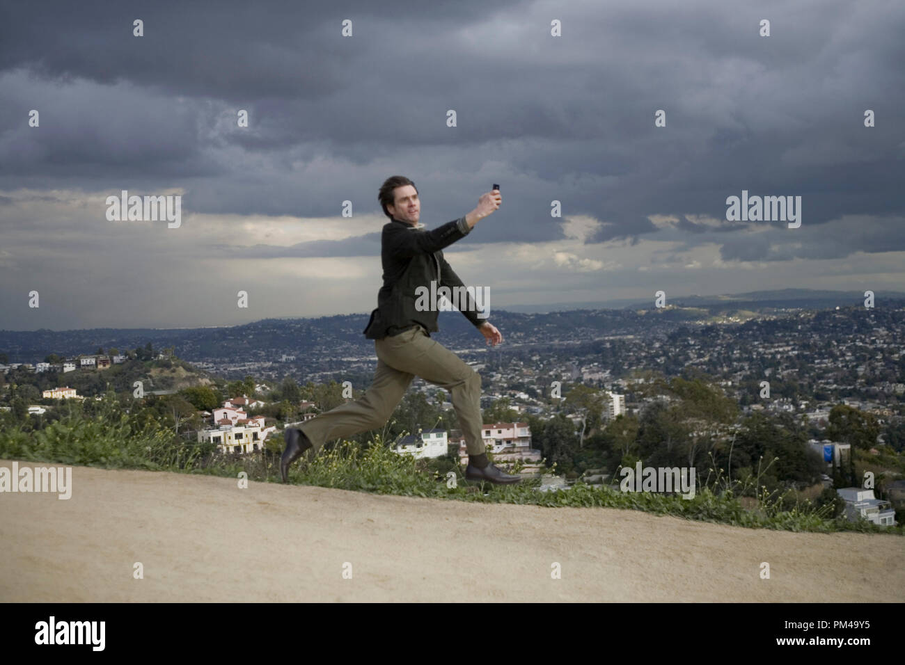 JIM CARREY as Carl in Warner Bros. Pictures' and Village Roadshow's ...