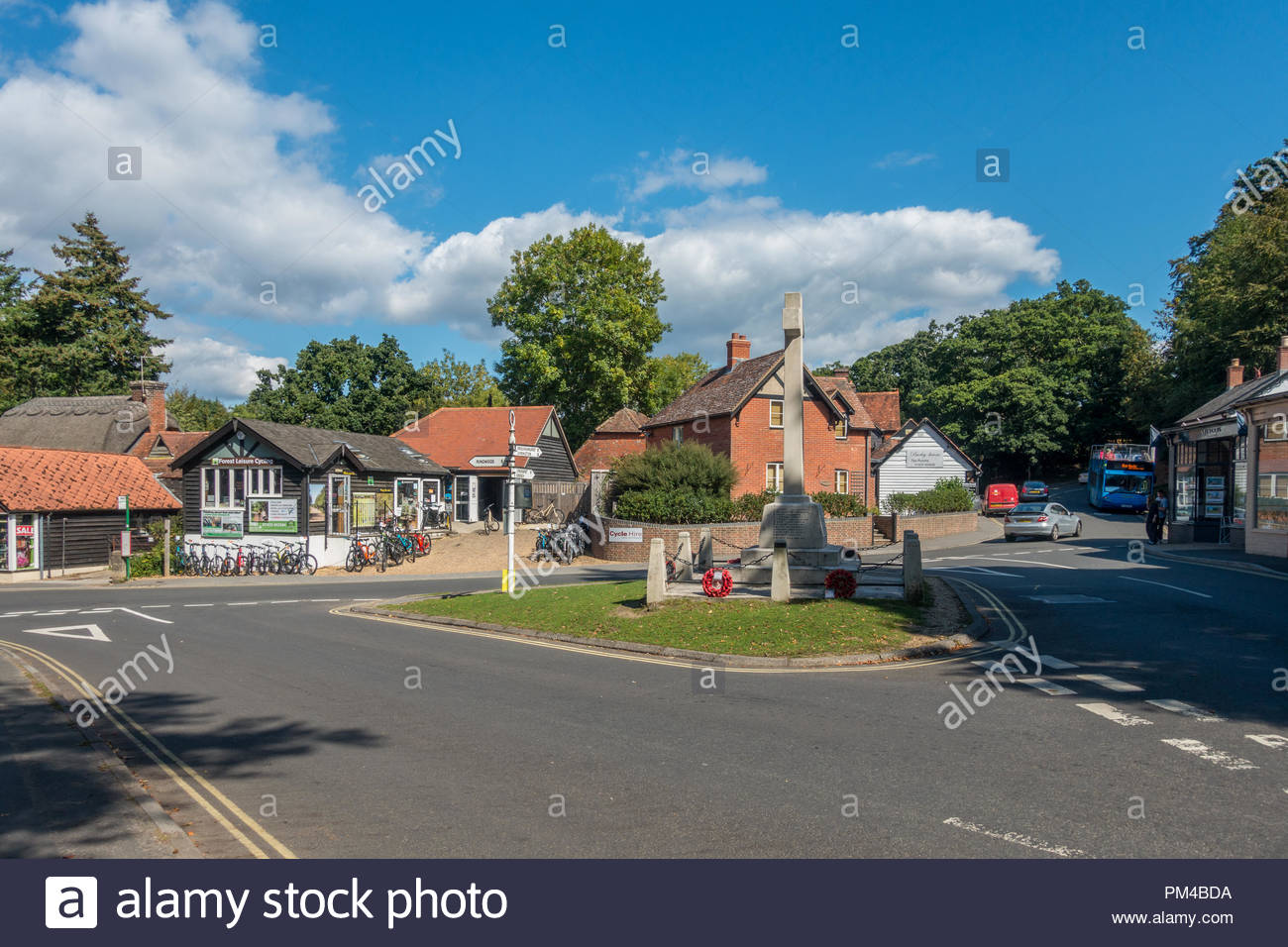 New Forest Bus High Resolution Stock Photography and Images - Alamy