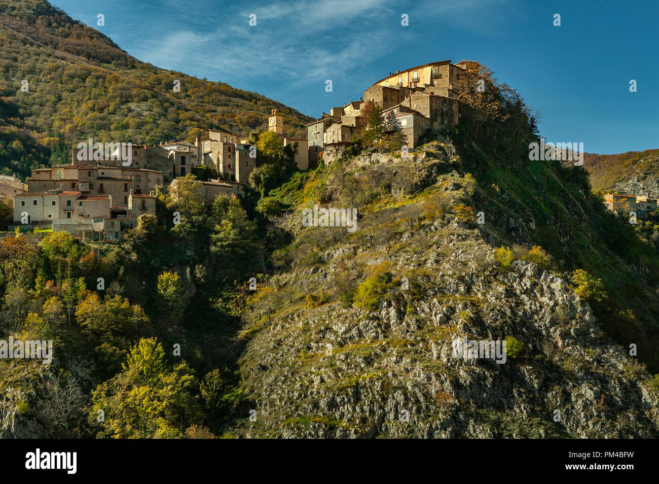 Castrovalva see hi-res stock photography and images - Alamy