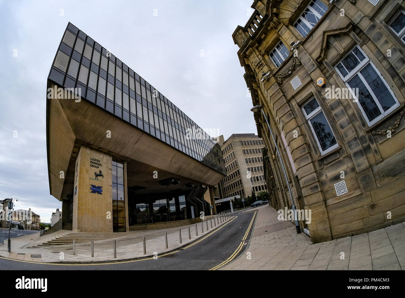 HBOS Lloyds HQ, Halifax, Calderdale, West Yorkshire, UK Stock Photo - Alamy HBOS Lloyds HQ, Halifax, Calderdale, West Yorkshire, UK Stock Photo - Alamy