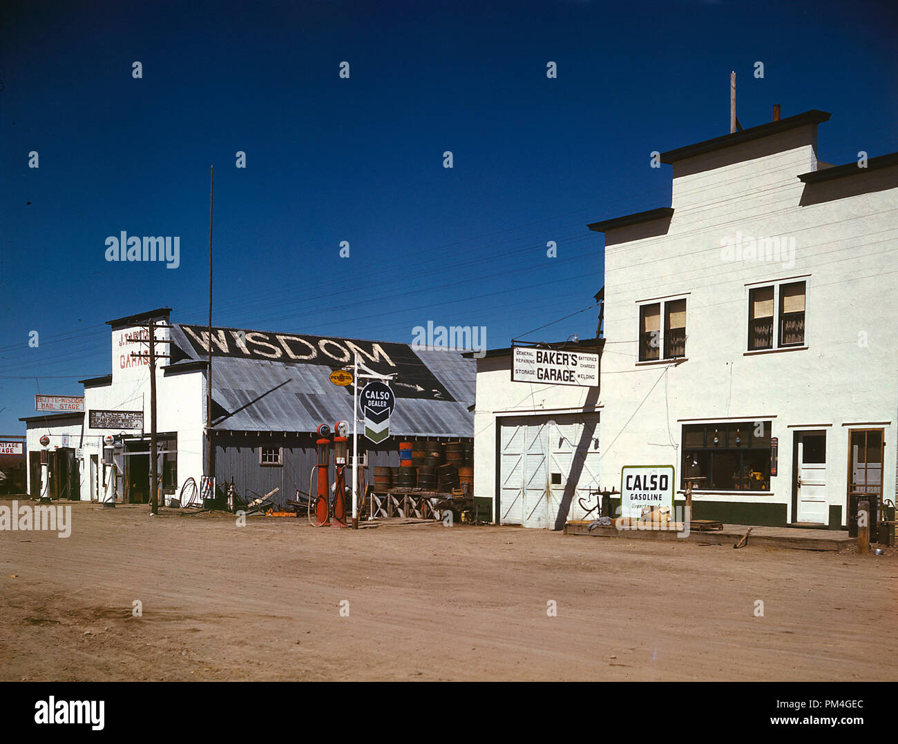 1940s gas station hi-res stock photography and images - Alamy