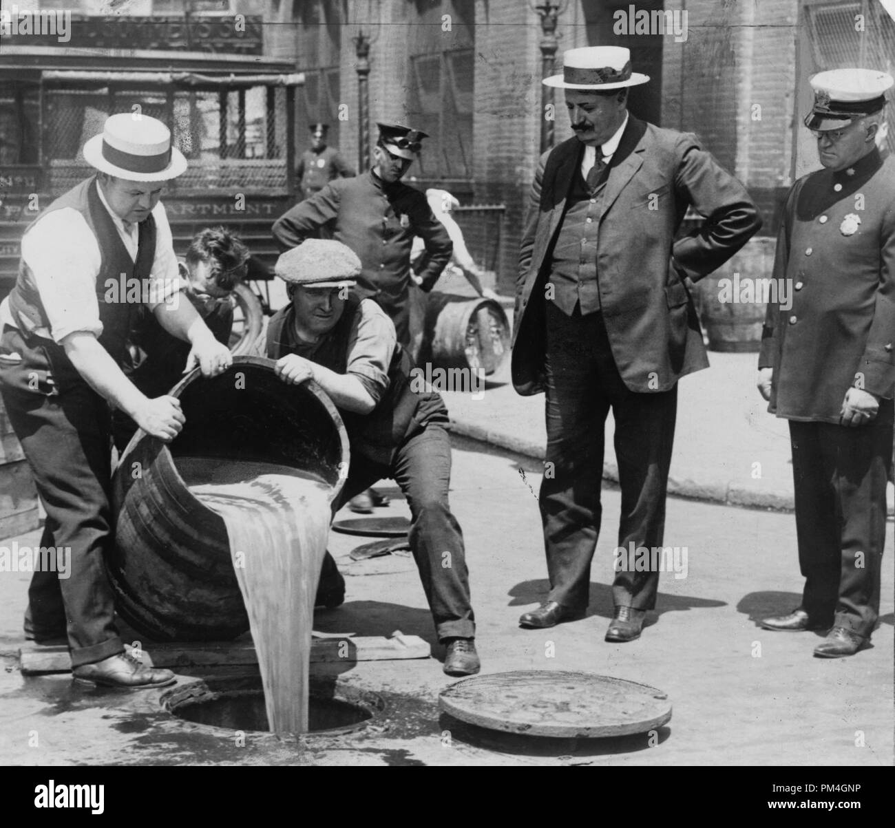 Police commissioner 1920s hi-res stock photography and images - Alamy