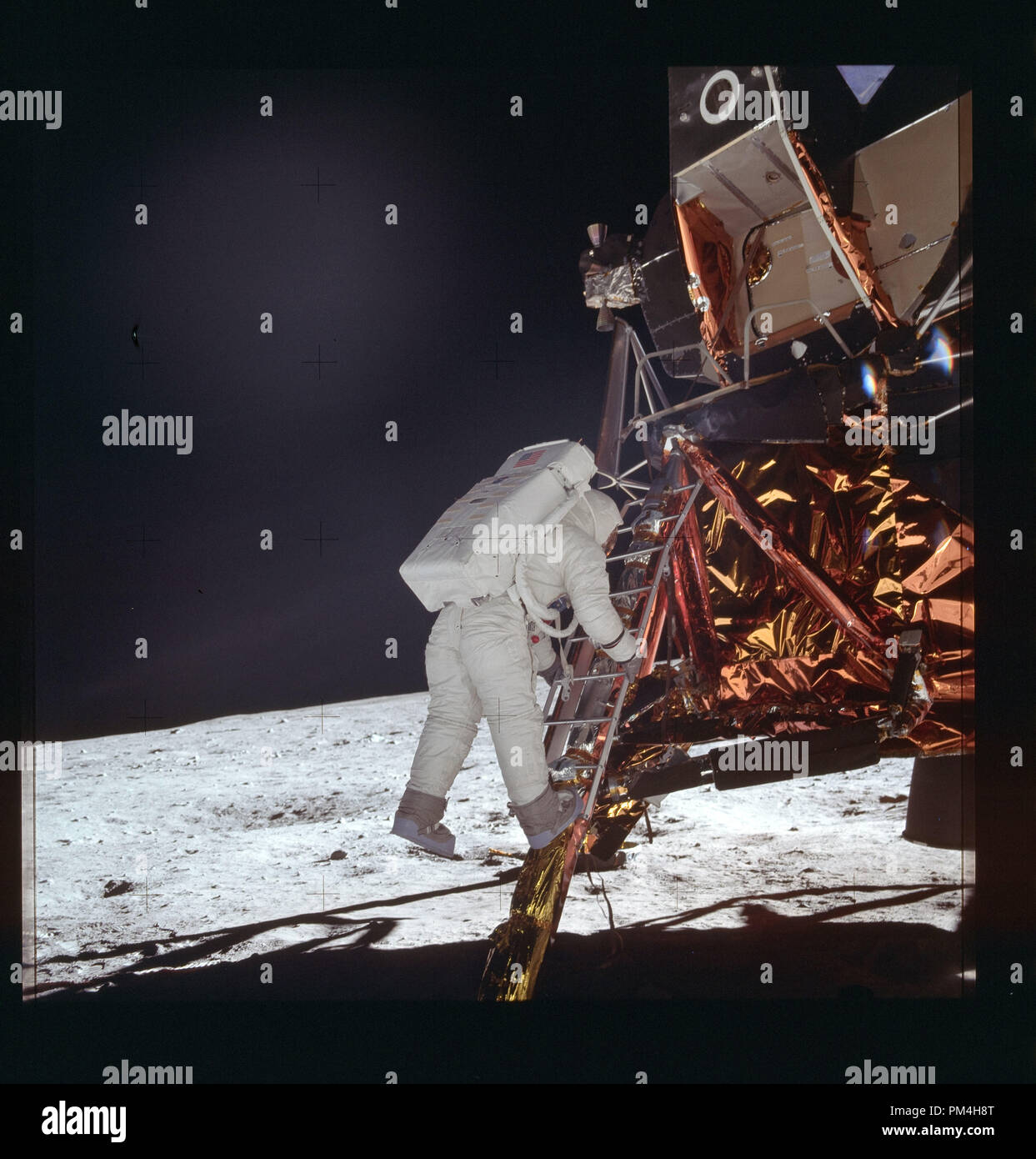 1969 moon landing buzz aldrin lunar hi-res stock photography and images ...