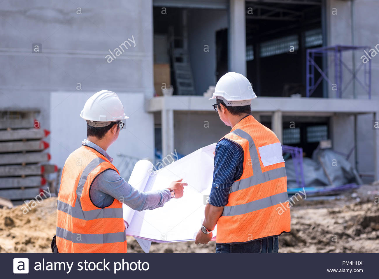 Civil Engineer Female Stock Photos & Civil Engineer Female Stock Images ...