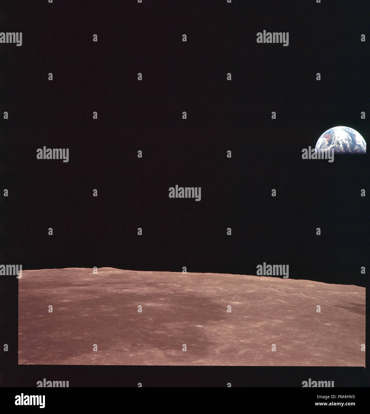 Earthrise over moon apollo 11 hi-res stock photography and images - Alamy