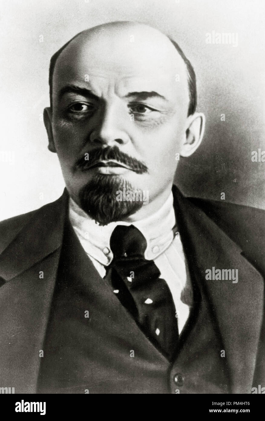Vladimir lenin 1920 hi-res stock photography and images - Alamy
