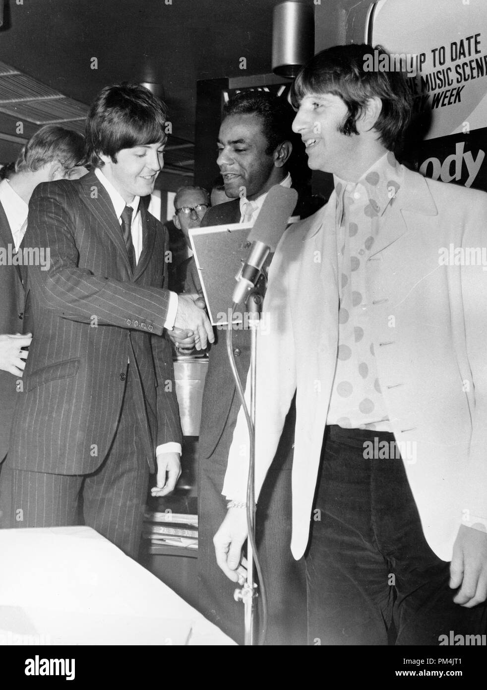 Beatles Paul McCartney and Ringo Starr with Johnny Mathis at a Melody ...