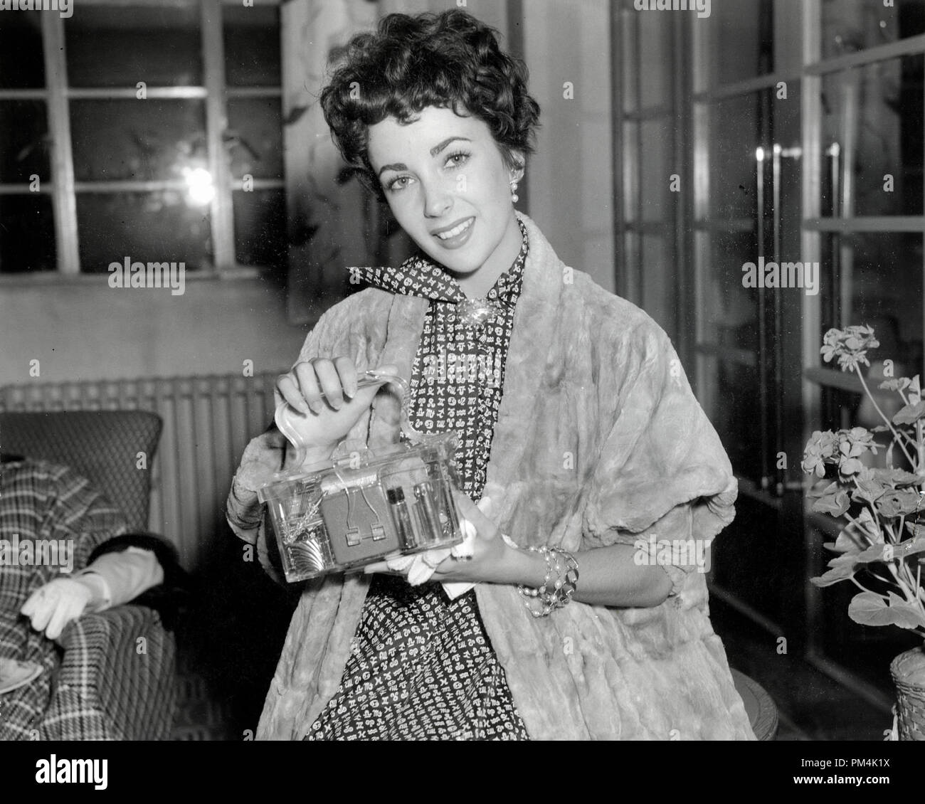Elizabeth Taylor at Heathrow Airport, UK, June1951. File Reference ...