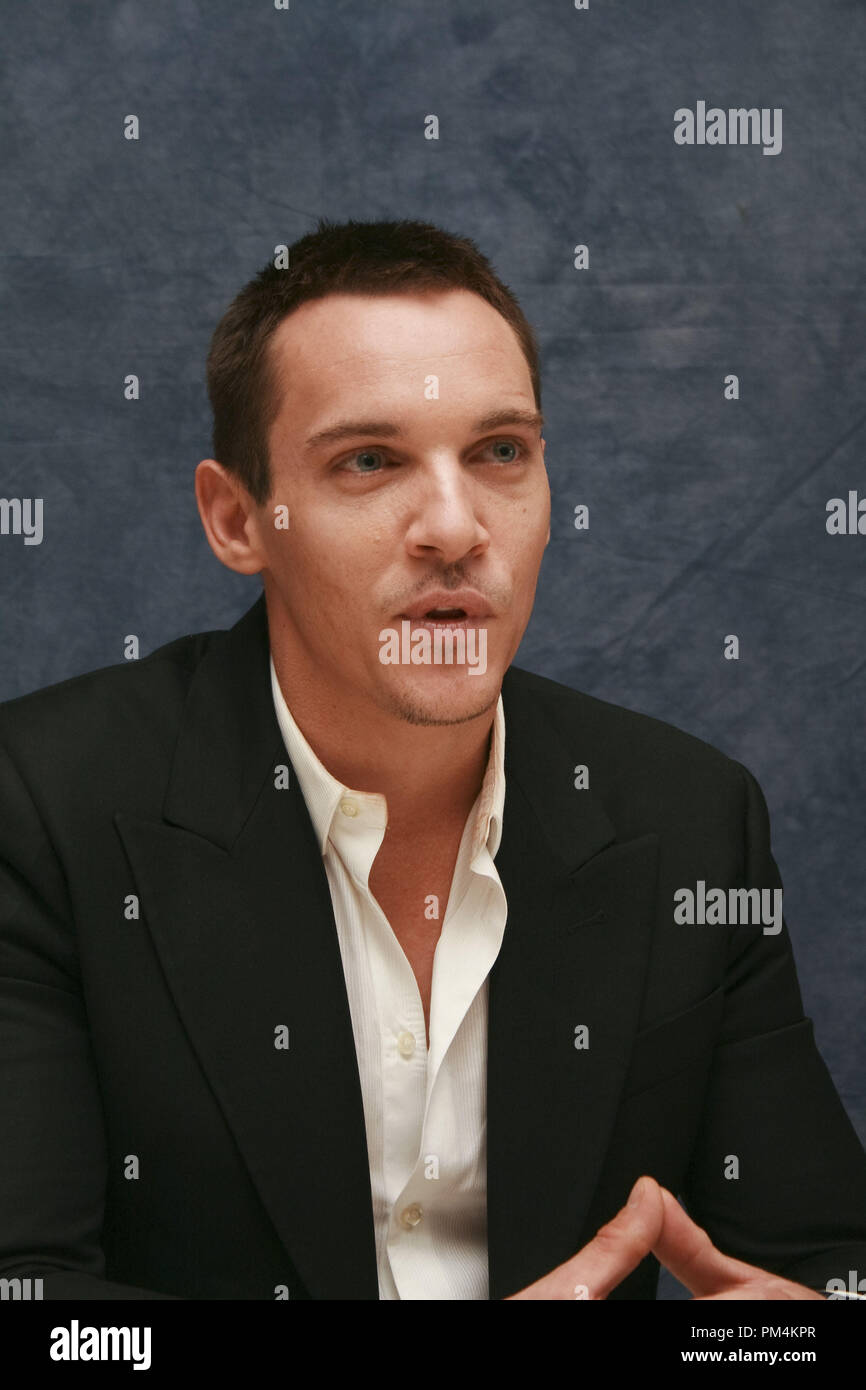 Jonathan Rhys Meyers "The Tudors" Portrait Session, May 4, 2010 ...