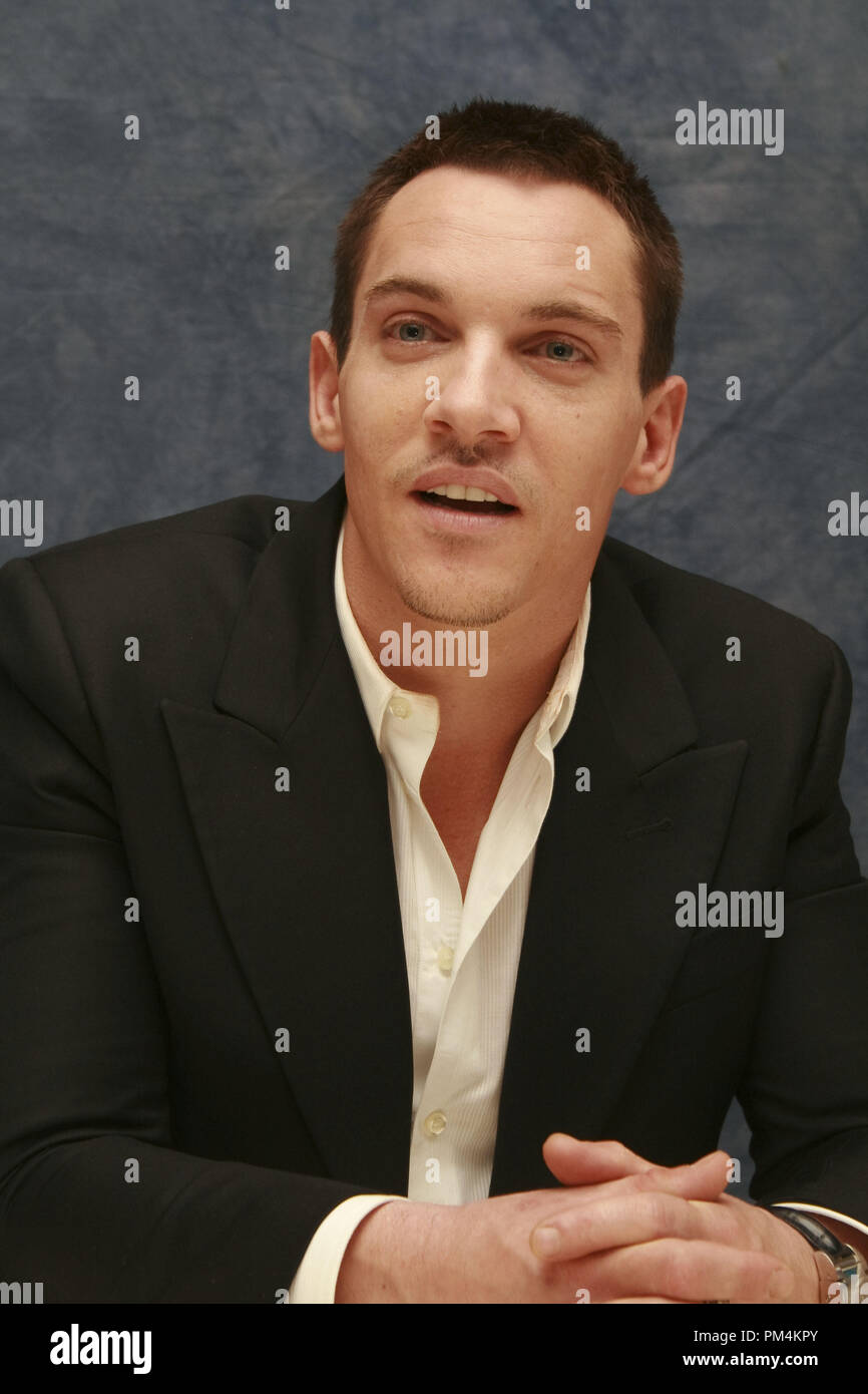 Jonathan Rhys Meyers "The Tudors" Portrait Session, May 4, 2010 ...