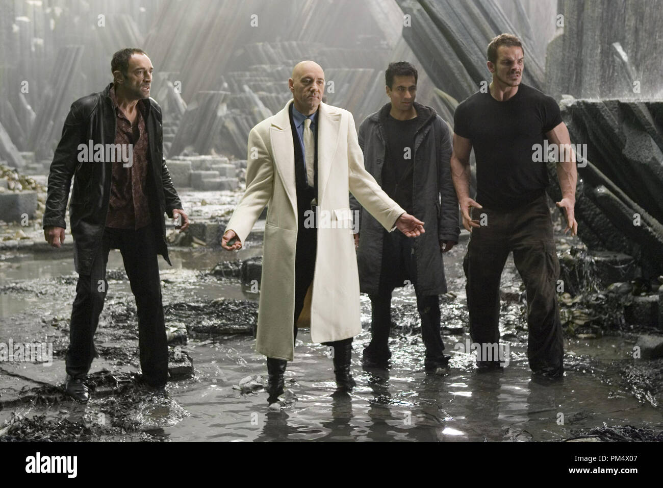 Studio Publicity Still from "Superman Returns" Vincent Stone, Kevin ...