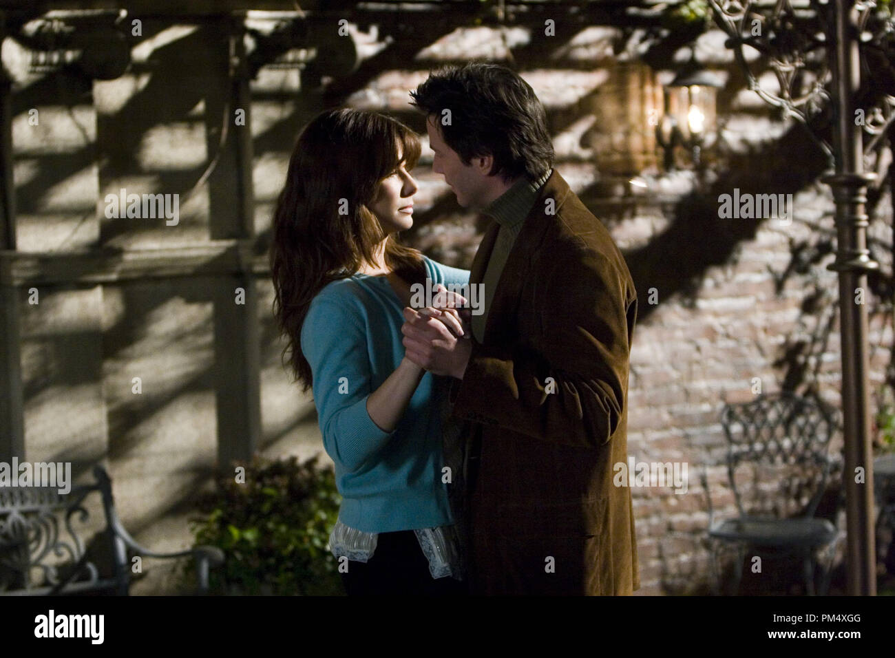 Studio Publicity Still from "The Lake House" Sandra Bullock, Keanu ...