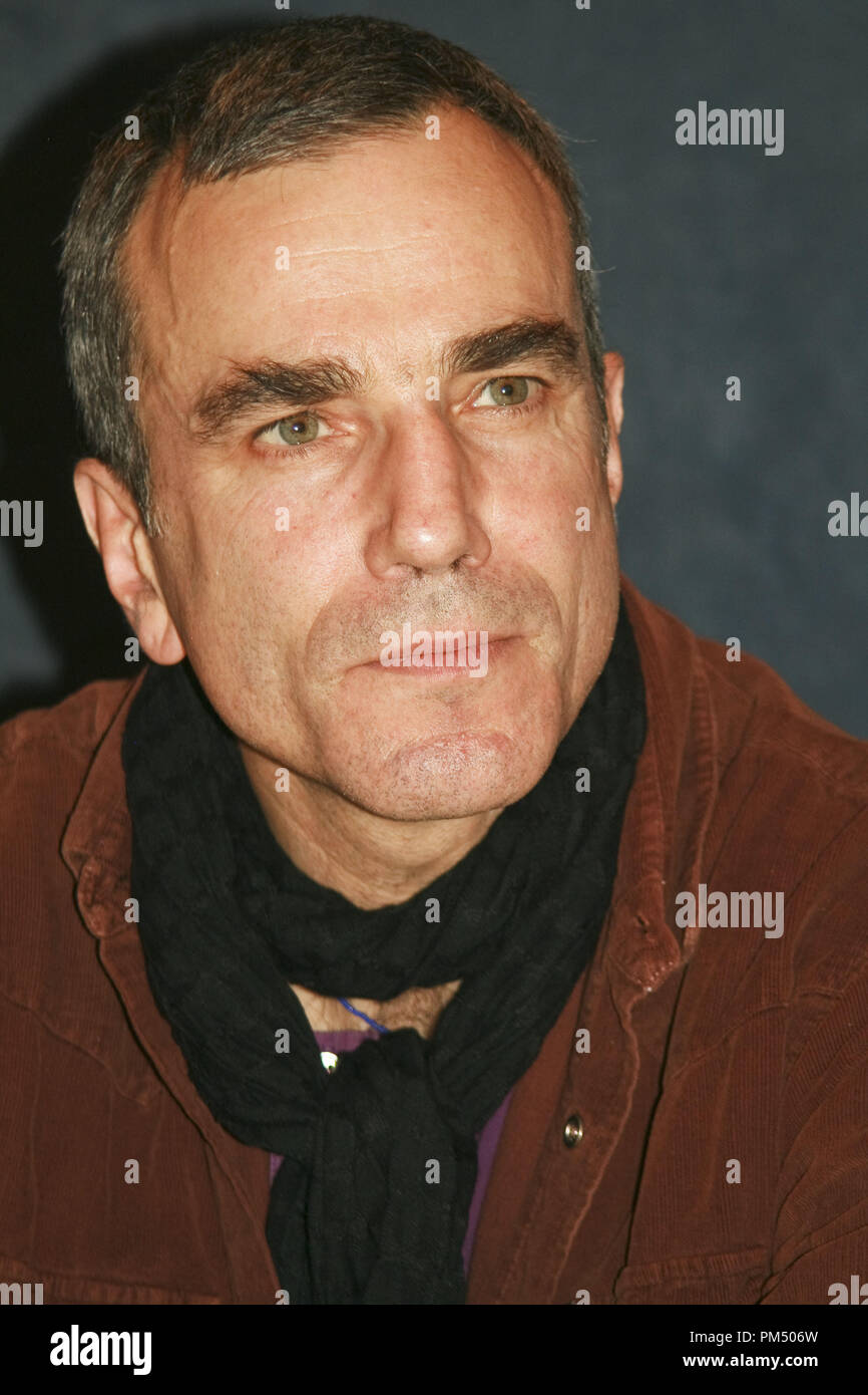 Daniel Day-Lewis, "Nine" Portrait Session, November 14, 2009 ...