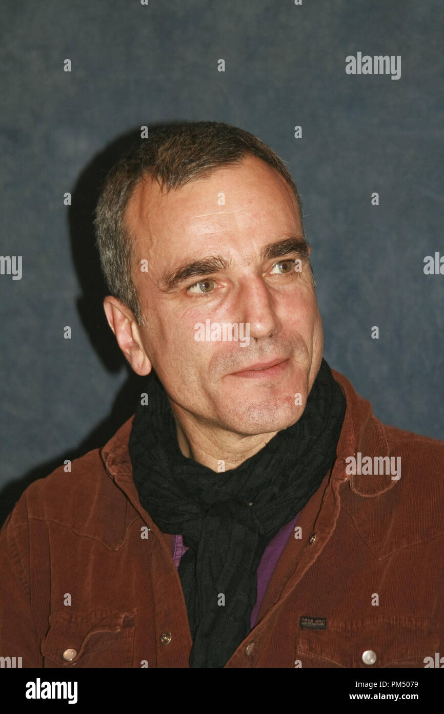 Daniel Day-Lewis, "Nine" Portrait Session, November 14, 2009 ...