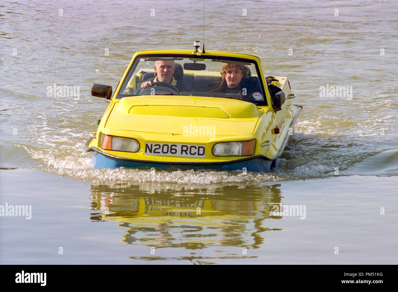 Tim Dutton in his Dutton Mariner aqua-car at Shoreham Stock Photo - Alamy