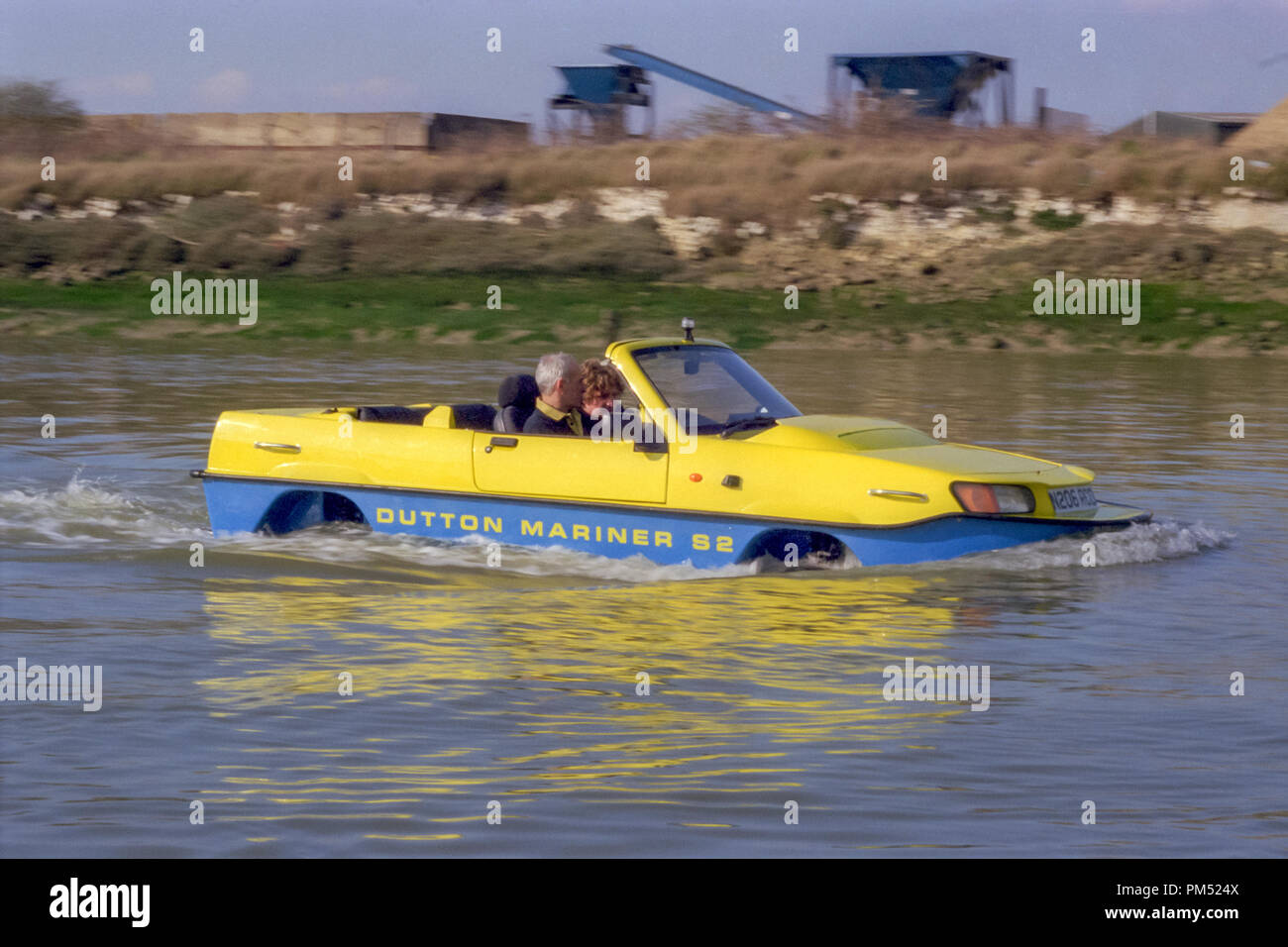 Tim Dutton in his Dutton Mariner aqua-car at Shoreham Stock Photo - Alamy