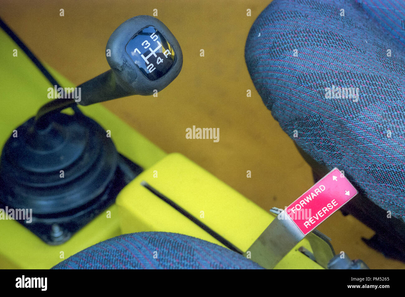 Tim Dutton in his Dutton Mariner aqua-car at Shoreham Stock Photo - Alamy