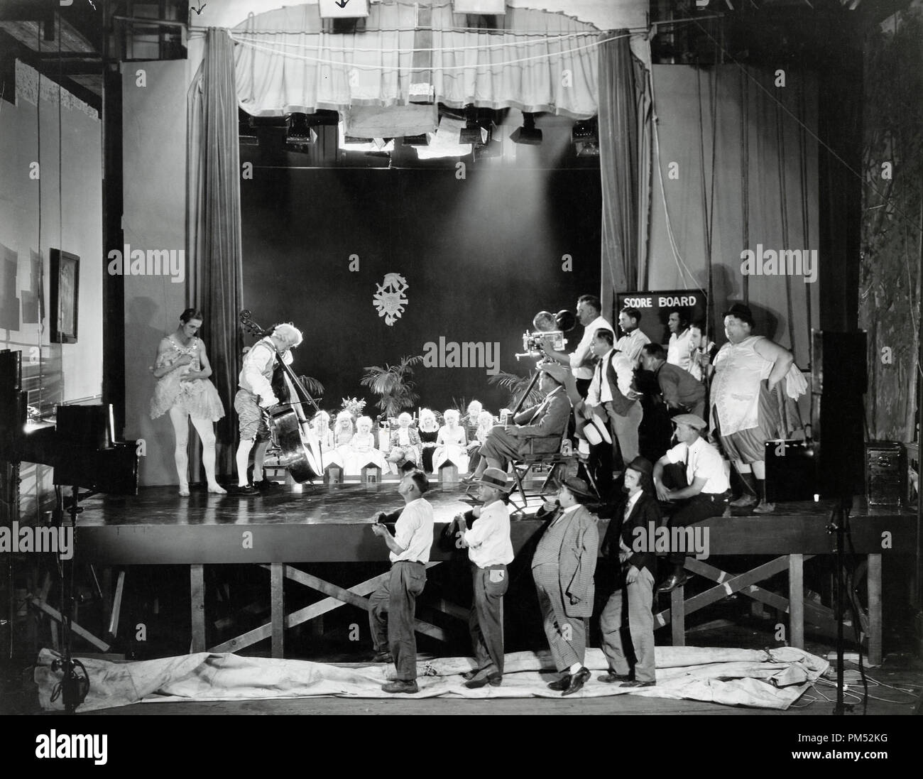 1920s Movie Camera High Resolution Stock Photography and Images - Alamy