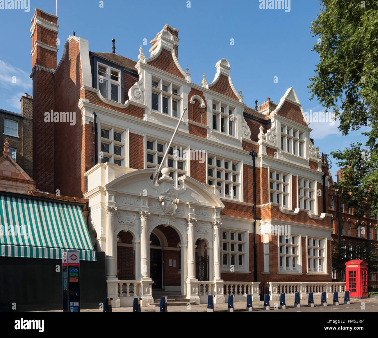 LONDON, UK - AUGUST 25, 2018: Exterior view of Mayfair Library in Mount ...