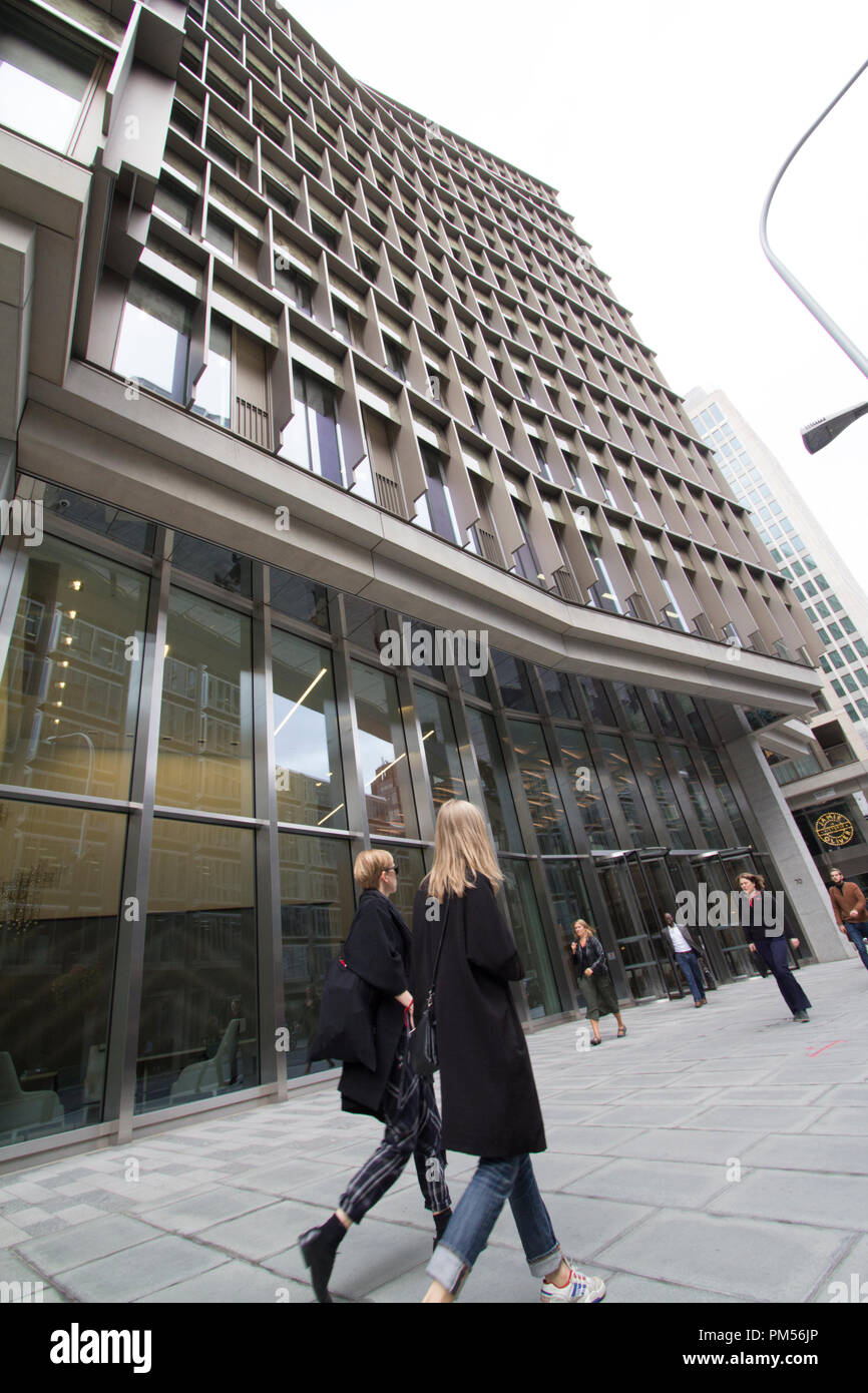 Navig8 hi-res stock photography and images - Alamy