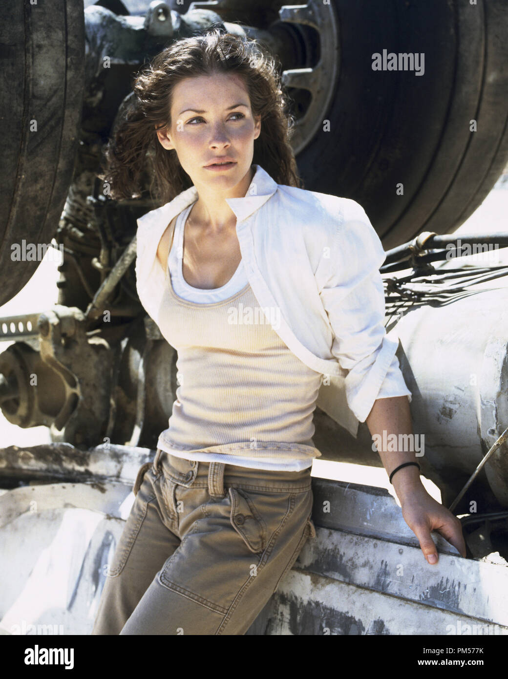Evangeline lilly lost hi-res stock photography and images - Alamy