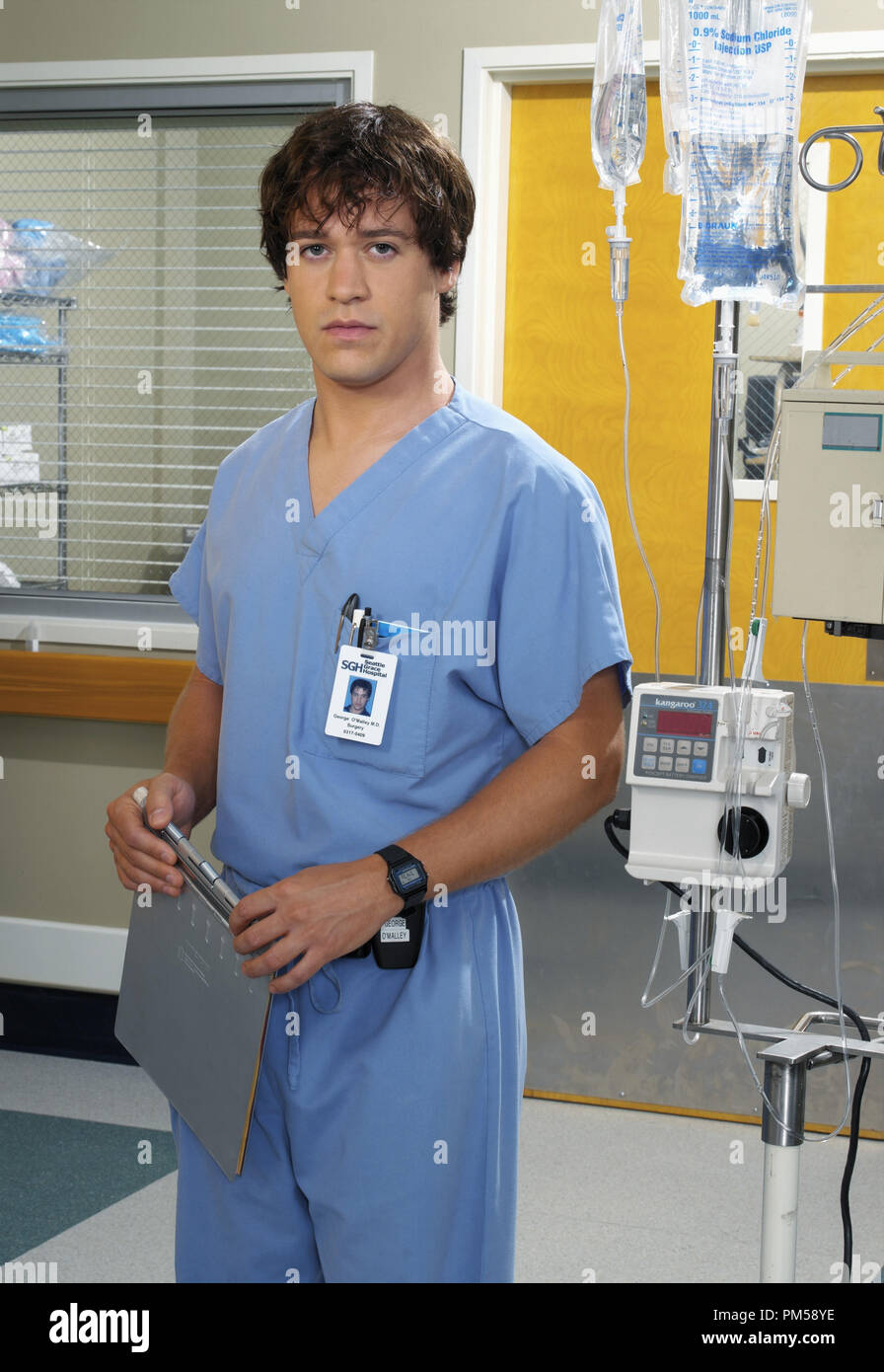 Studio Publicity Still from "Grey's Anatomy" T.R. Knight 2005 Photo by ...