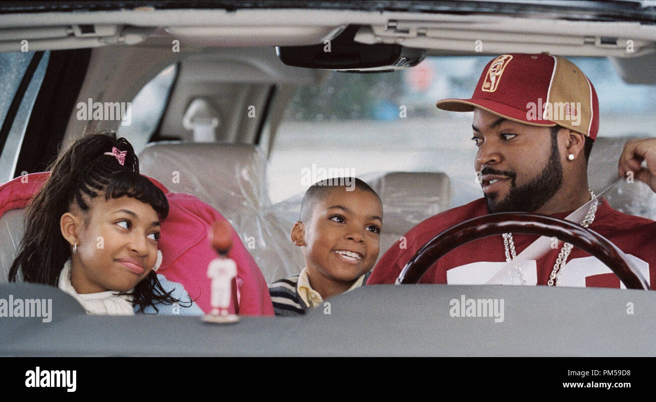 Studio Publicity Still from "Are We There Yet?" Aleisha Allen, Philip Daniel Bolden, Ice Cube ...