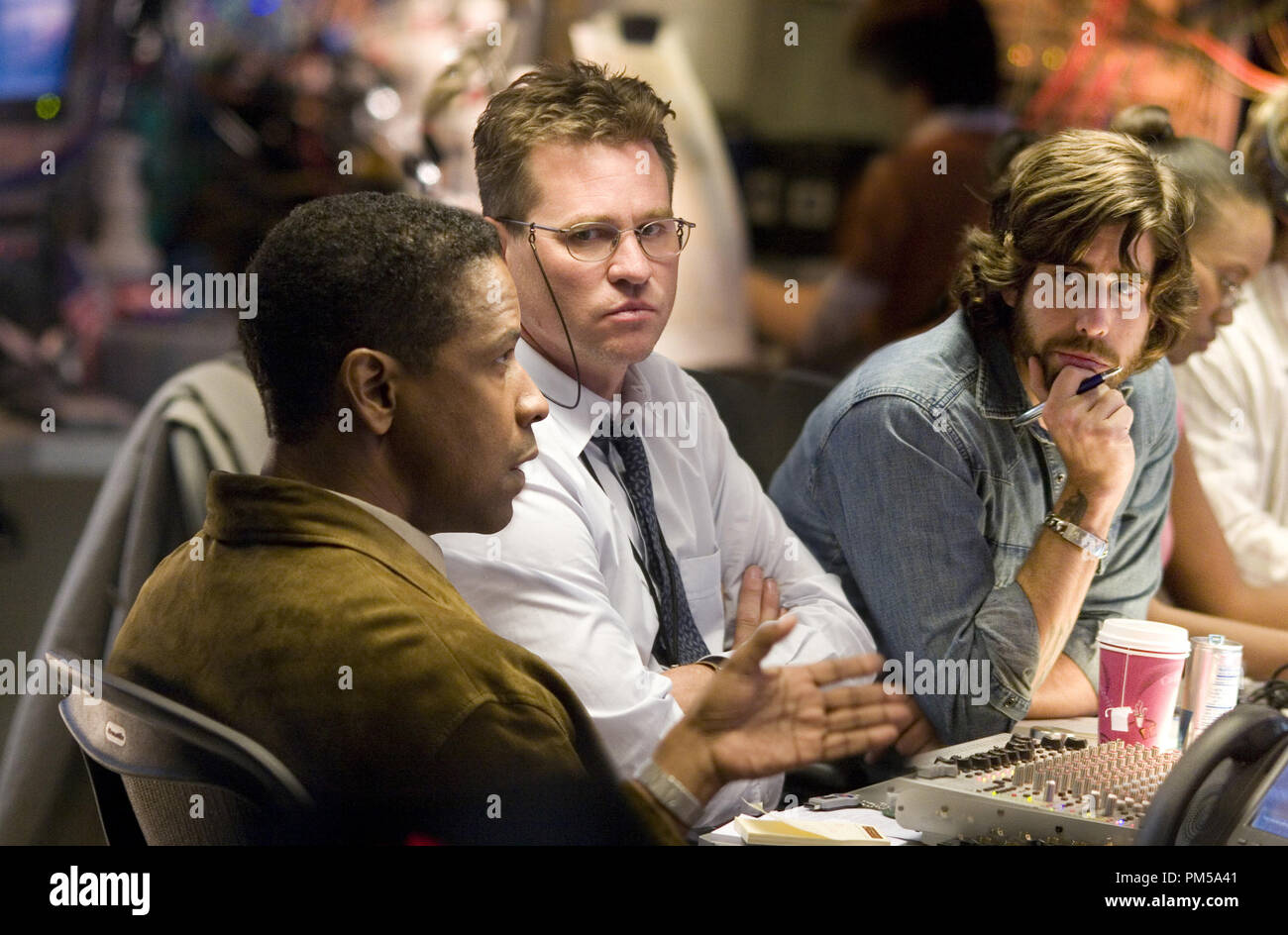 Studio Publicity Still from "Deja Vu" Denzel Washington, Val Kilmer ...