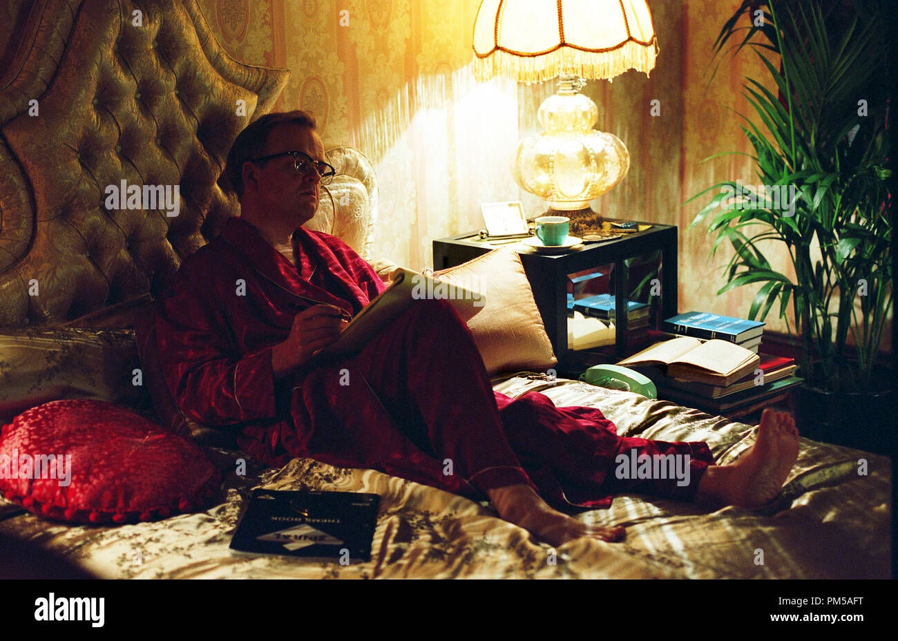 Studio Publicity Still from "Infamous" Toby Jones © 2006 Warner ...