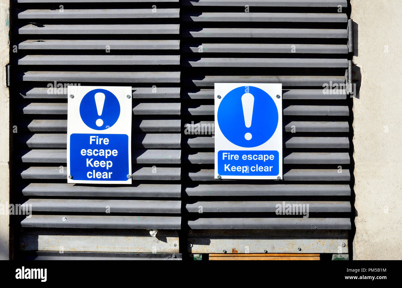 Warning sign and exclamation hi-res stock photography and images - Alamy