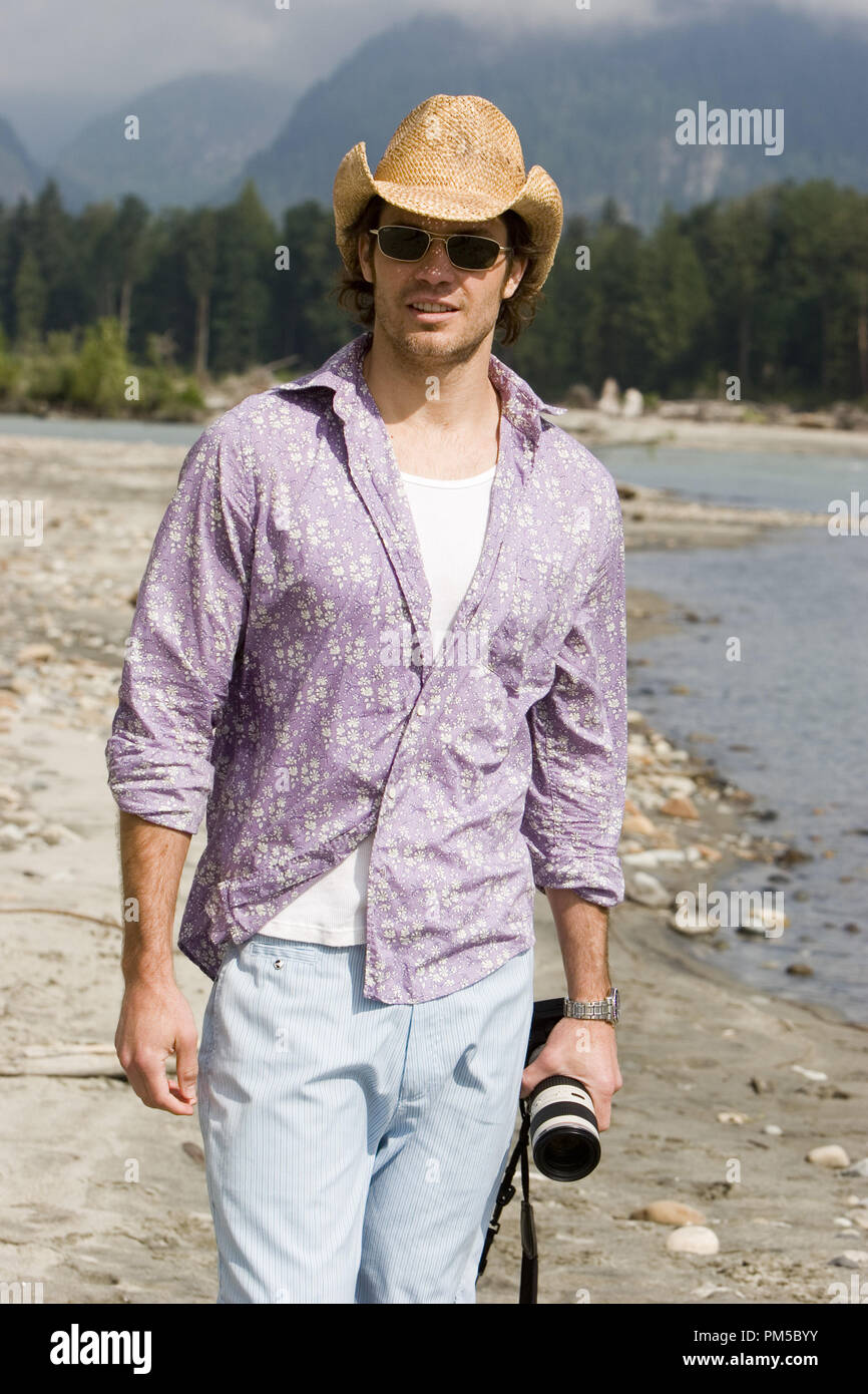 Studio Publicity Still from "Catch and Release" Timothy Olyphant © 2007 ...