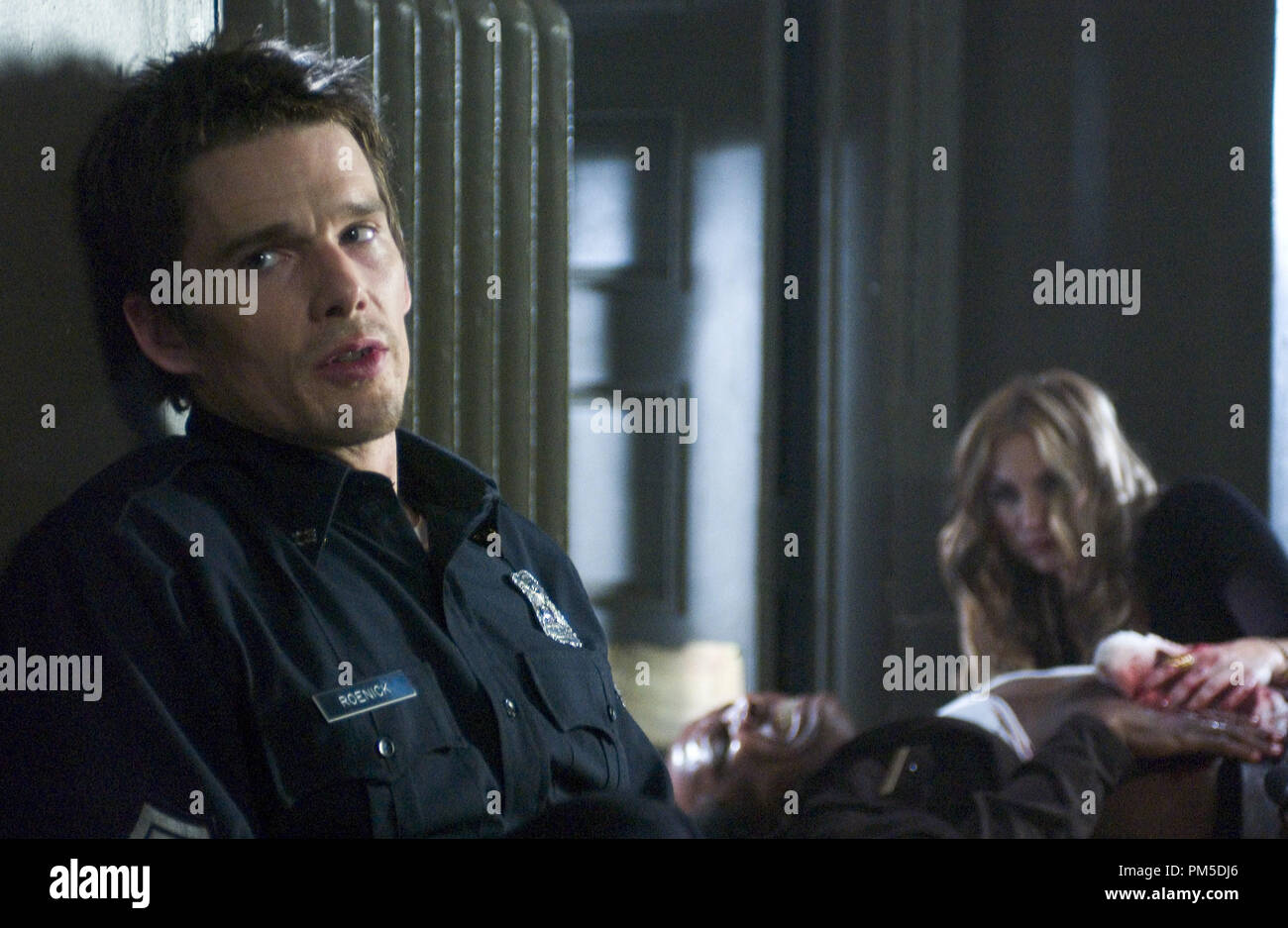 Film Still / Publicity Still from "Assault on Precinct 13" Ethan Hawke ...