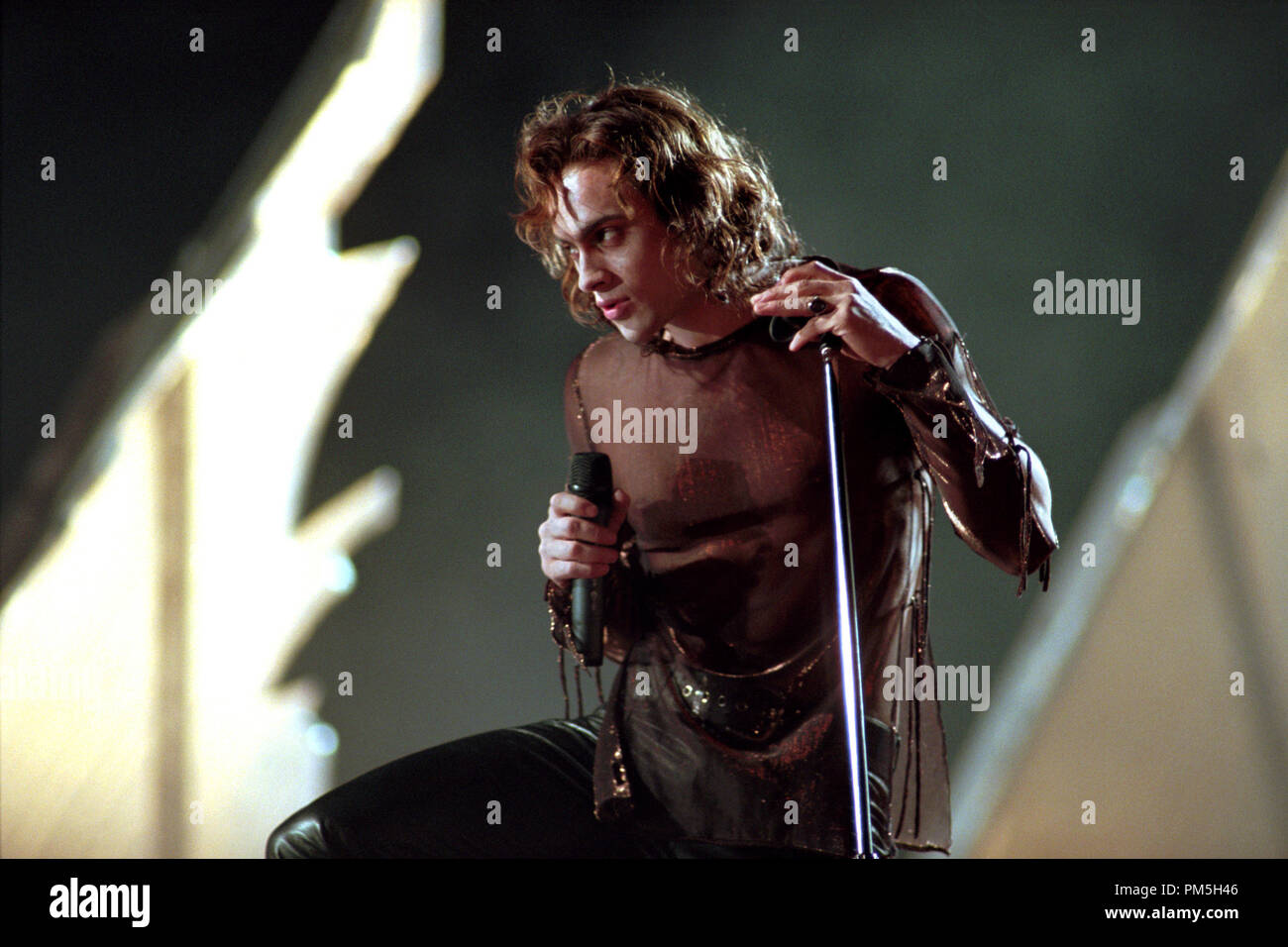 Studio Publicity Still from "The Queen of the Damned" Stuart Townsend ...