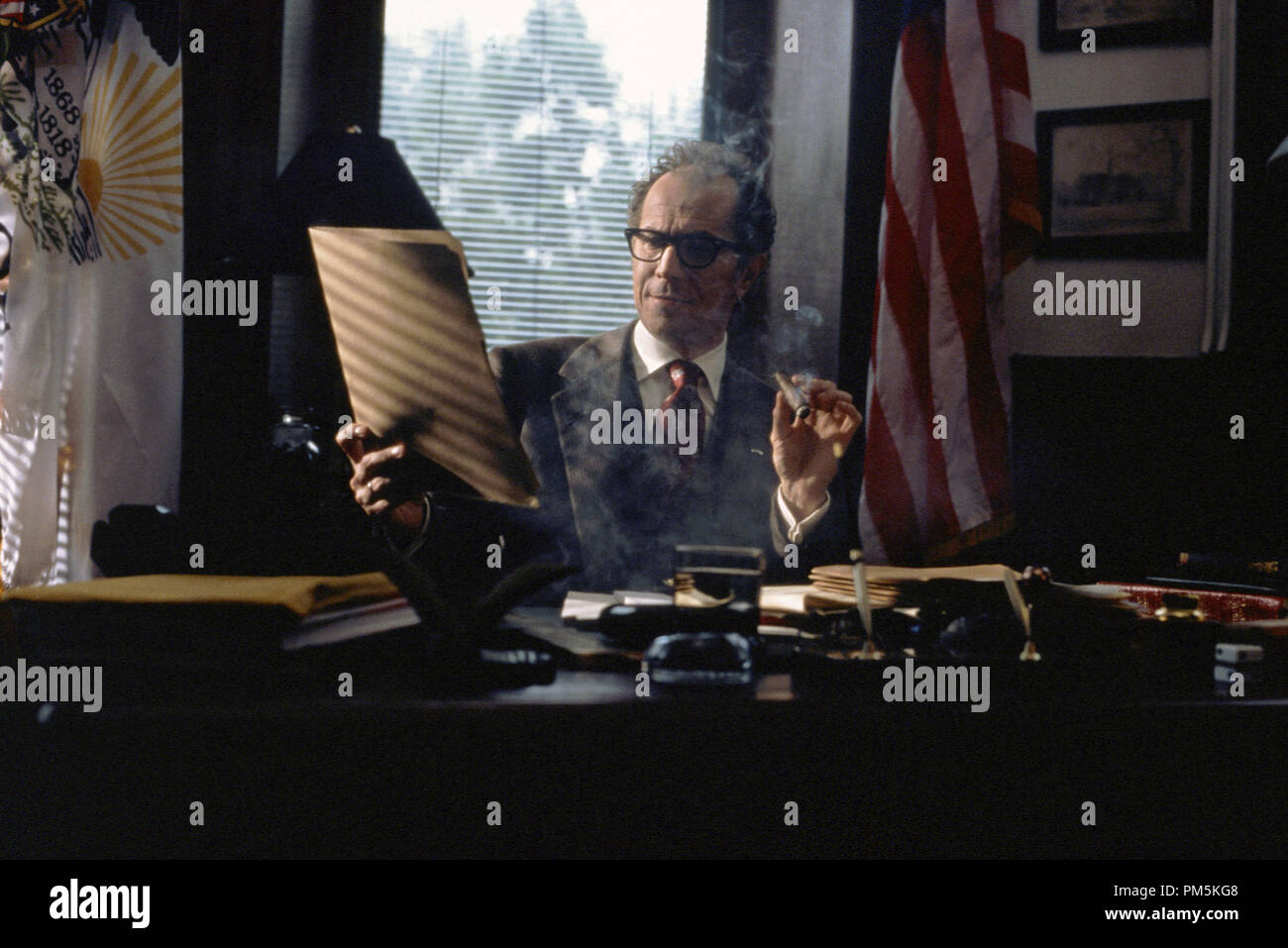 Film Still / Publicity Stills from "The Contender" Gary Oldman © 2000 ...