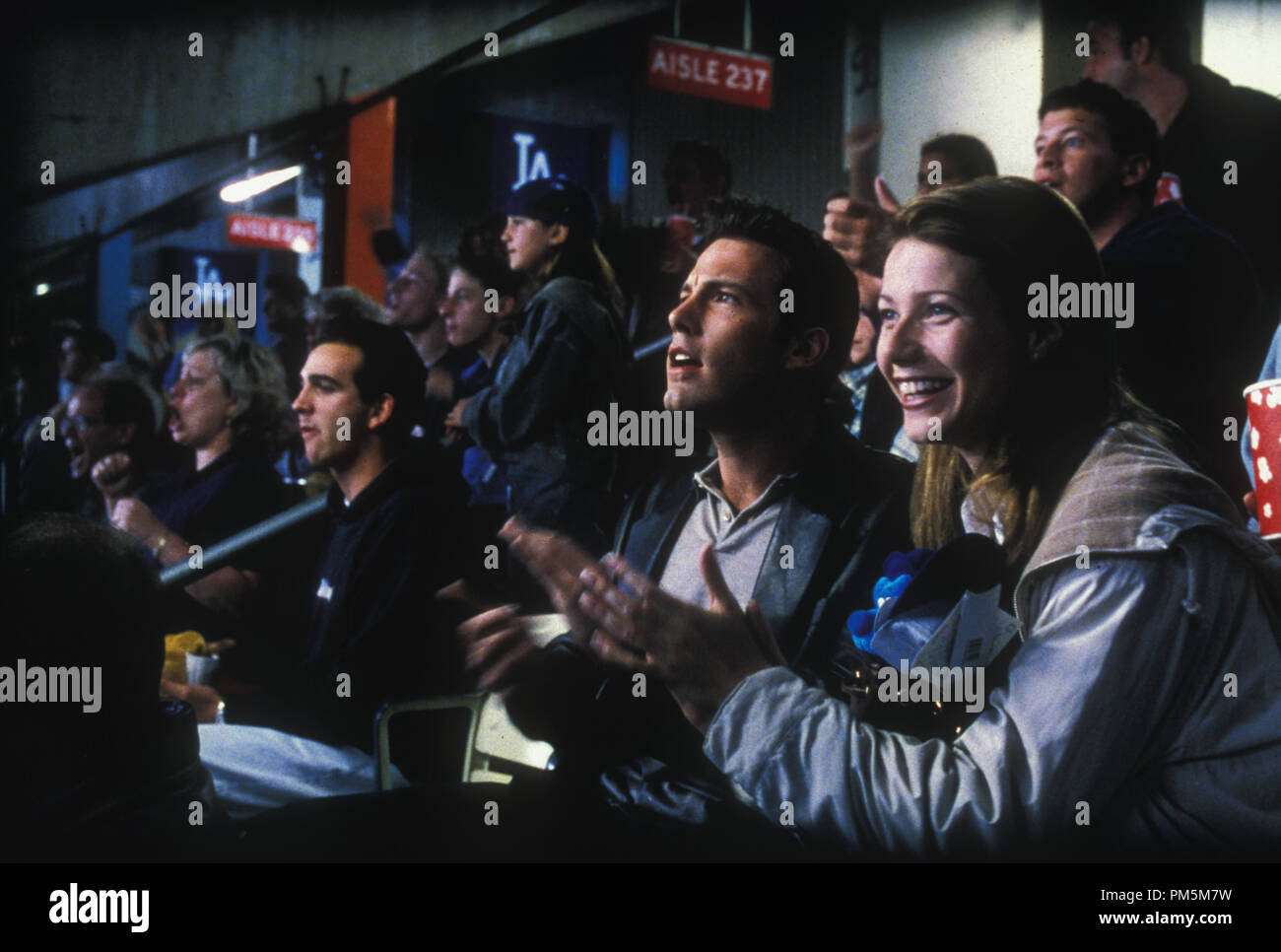Film Still / Publicity Stills from "Bounce" Gwyneth Paltrow, Ben ...